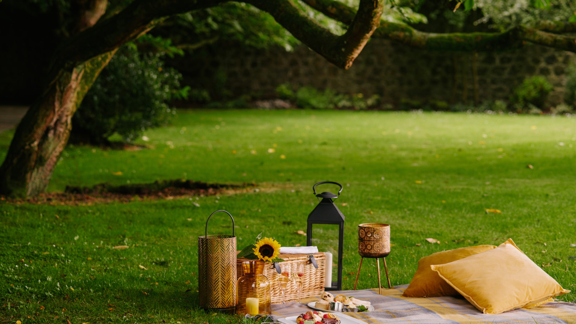 Gardens & River Walk | Dunadry Gardens | Dunadry Hotel & Gardens